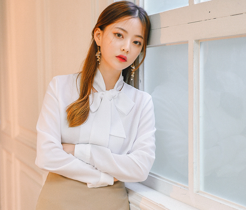 걸스드레스룸 Tv 속 스타들의 패션 블라우스 셔츠 5 여성 온라인 쇼핑몰 커먼유니크에서 만나보세요